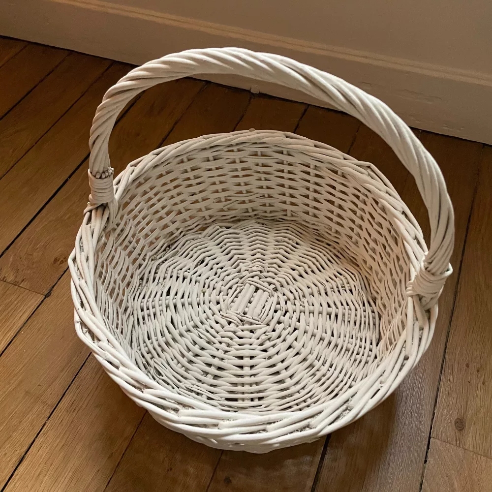 Panier en osier blanc n°1 à louer | Événements Touraine